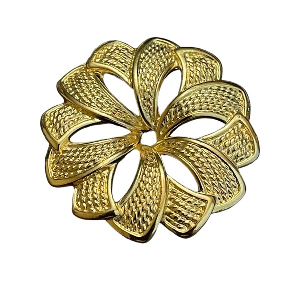 Napier | Jewelry | 286 Vintage Signed Napier Brooch Pin Gold Tone ...